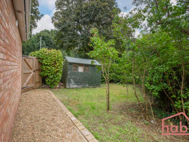 6 bedroom semi detached house for sale in Taylor Road, Norwich, NR5