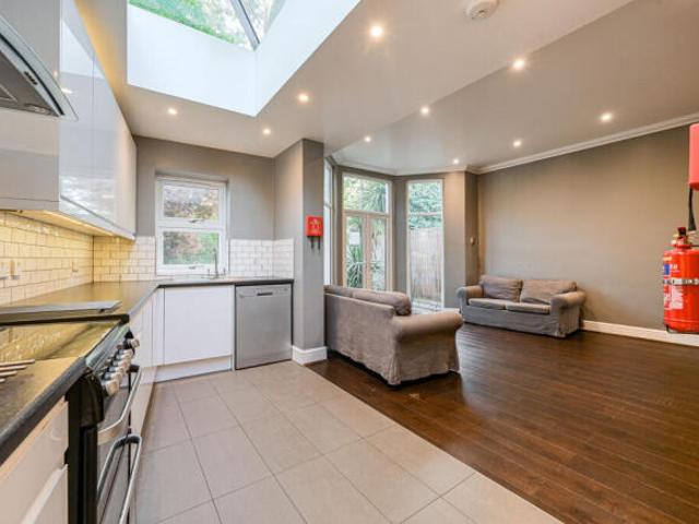 6 bedroom semi detached house for sale in Thornsbeach Road, Catford, London, SE6