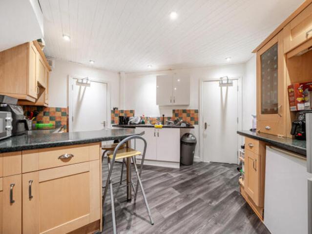 6 bedroom semi detached house for sale in Wilton Close, Bristol, Somerset, BS10