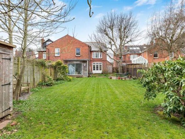 6 bedroom semi detached house for sale in Albert Road, Caversham, Reading, RG4