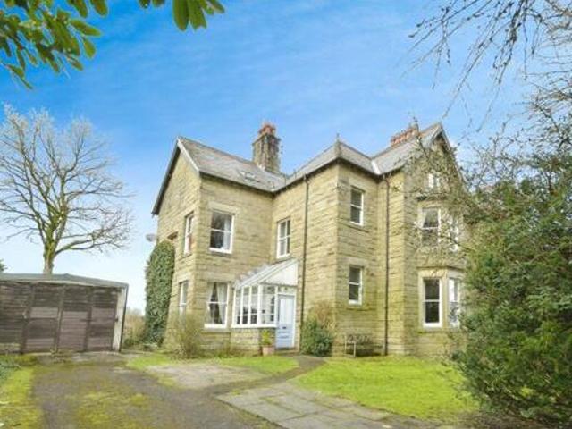 6 Bedroom Semi detached House For Sale In Buxton