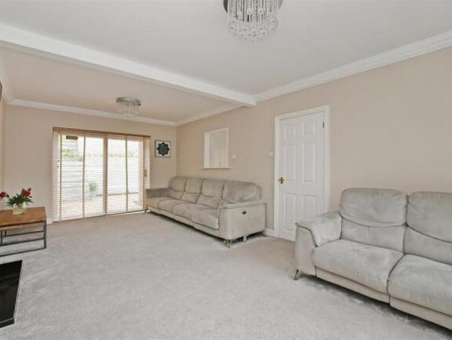 6 bedroom semi detached house for sale in Carter Knowle Avenue, Carter Knowle, S11