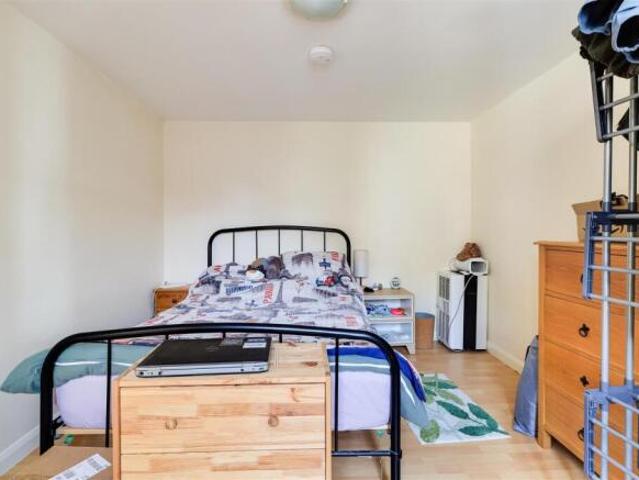 6 bedroom semi detached house for sale in Gisborne Road, Cambridge, CB1