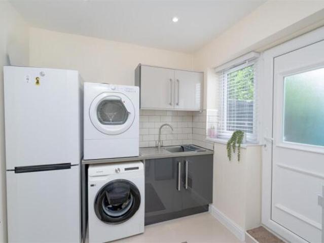 6 bedroom semi detached house for sale in Hawksworth Lane, Guiseley, Leeds, LS20