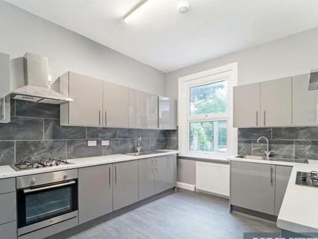 6 Bedroom Semi detached House For Sale In Hounslow