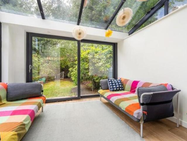 6 bedroom semi detached house for sale in Kingsmead Road, SW2