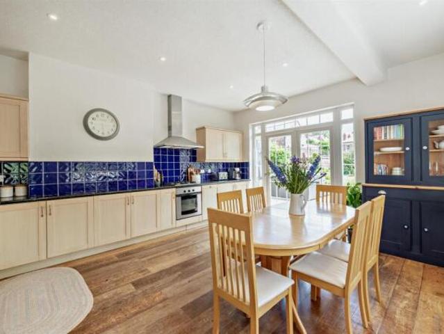 6 bedroom semi detached house for sale in Kilmorey Park, Hoole, Chester, CH2