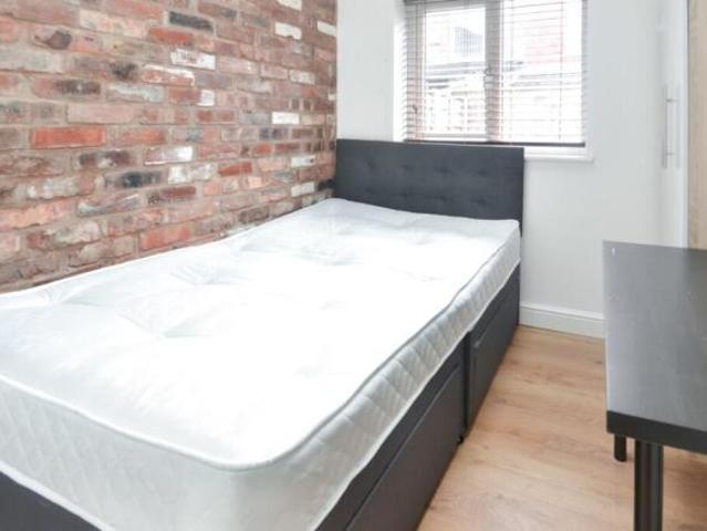 6 bedroom semi detached house for sale in Langley Road, Fallowfield, Manchester, M14