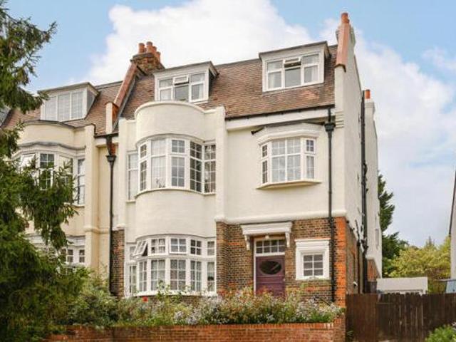 6 Bedroom Semi detached House For Sale In London