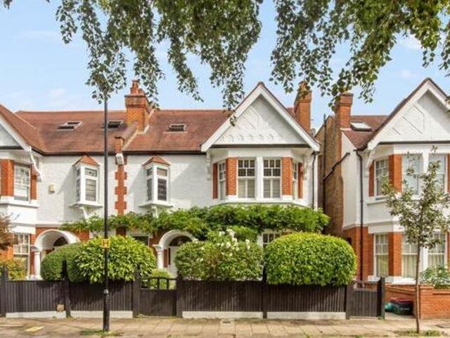 6 Bedroom Semi detached House For Sale In London