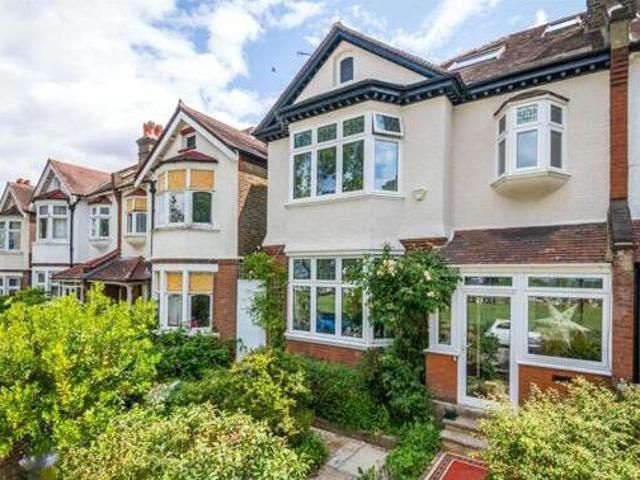6 Bedroom Semi detached House For Sale In London