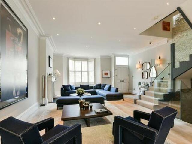 6 Bedroom Semi detached House For Sale In London