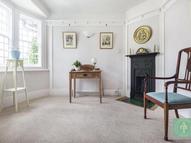 6 bedroom semi detached house for sale in Old Park Ridings, Grange Park, London, N21