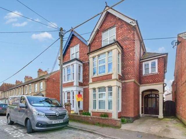 6 Bedroom Semi detached House For Sale In Oxfordshire