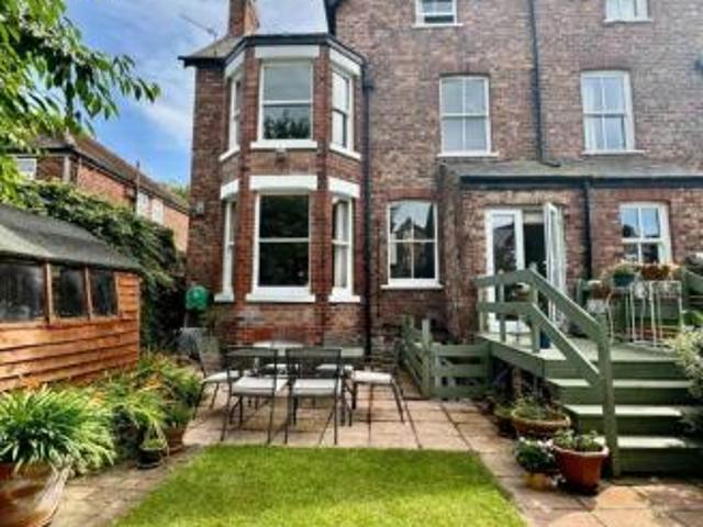 6 bedroom semi detached house for sale in Silverdale Road, Chorlton, M21