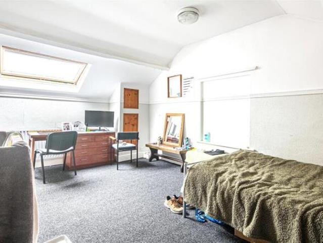 6 bedroom semi detached house for sale in Springvale Road, Crookes, S10, S6
