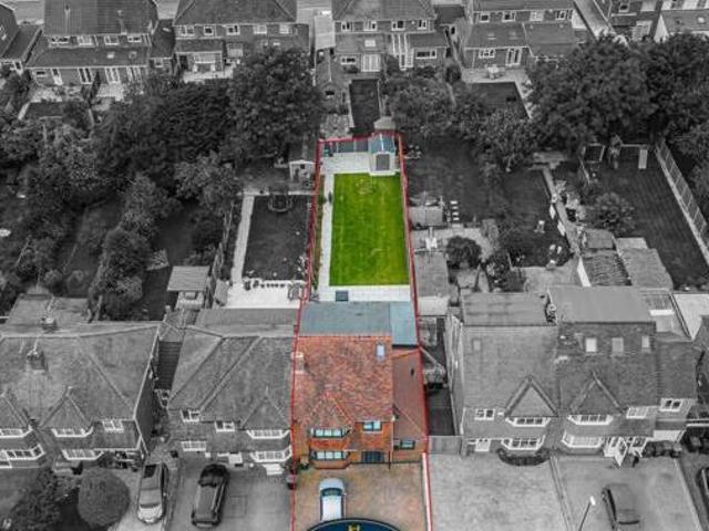 6 Bedroom Semi detached House For Sale In Styvechale