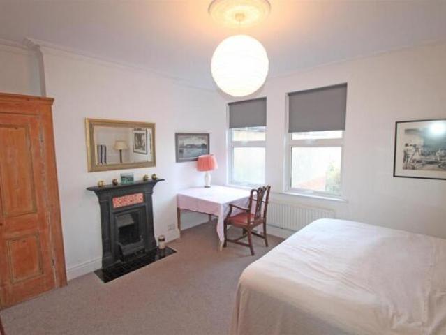 6 bedroom semi detached house for rent in Waterloo Road, Castle Road, MK40