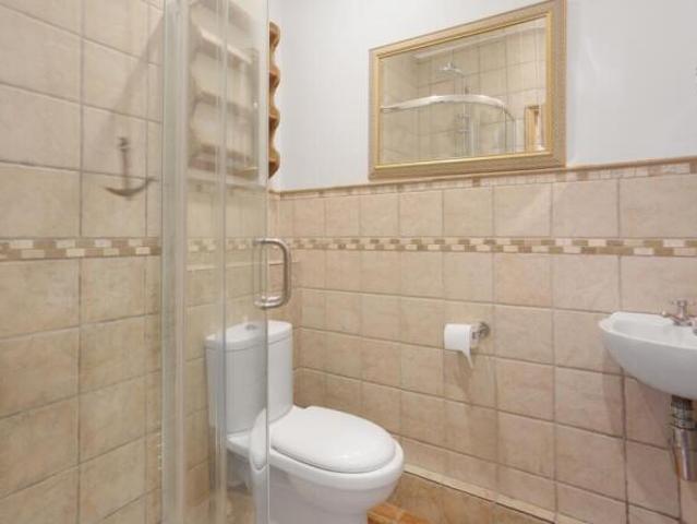 6 bedroom semi detached house for rent in Woodbridge Road, Town Centre, Guildford, GU1
