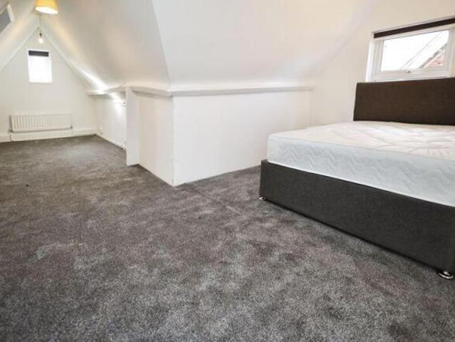 6 bedroom semi detached house for rent in Boscombe, Bournemouth, BH1