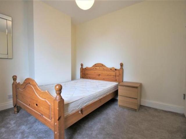 6 bedroom semi detached house for rent in Brocklebank Road, Fallowfield, M14