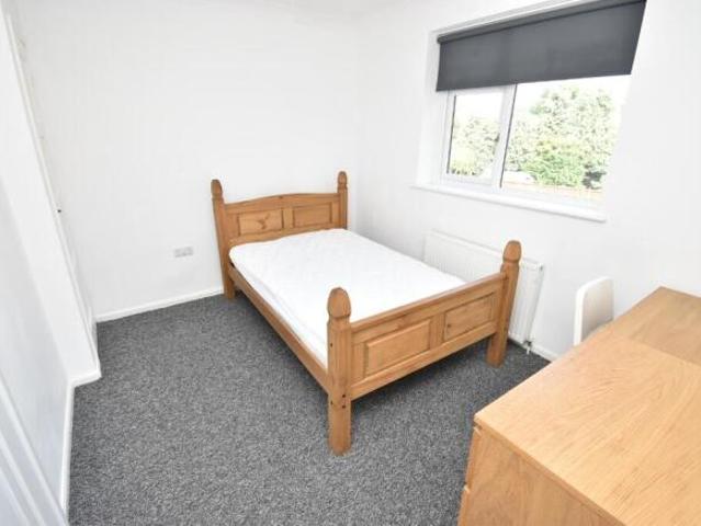 6 bedroom semi detached house for rent in Edgeworth Road, Norwich, NR5