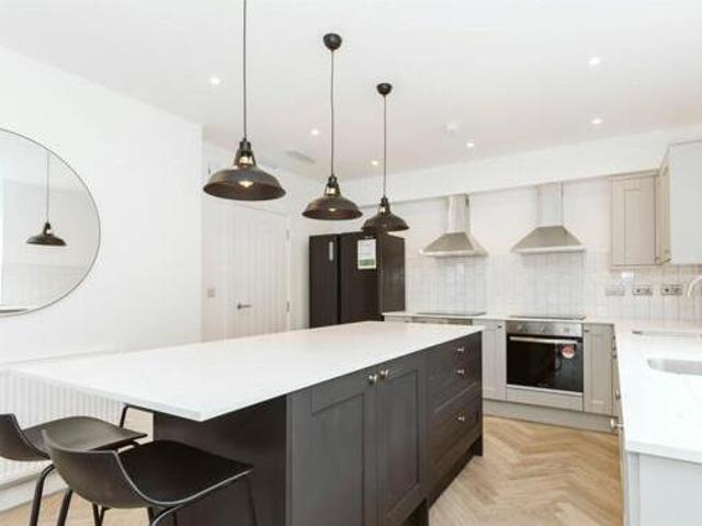 6 Bedroom Semi detached House For Rent In Filton, Bristol