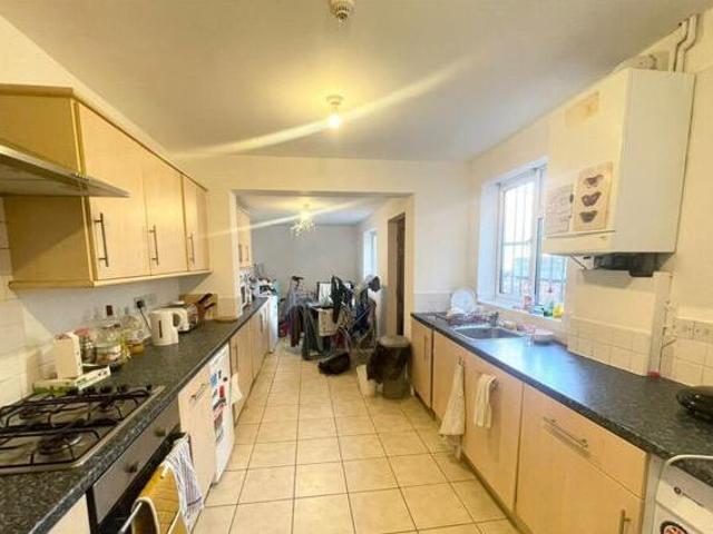 6 Bedroom Semi detached House For Rent In Lenton