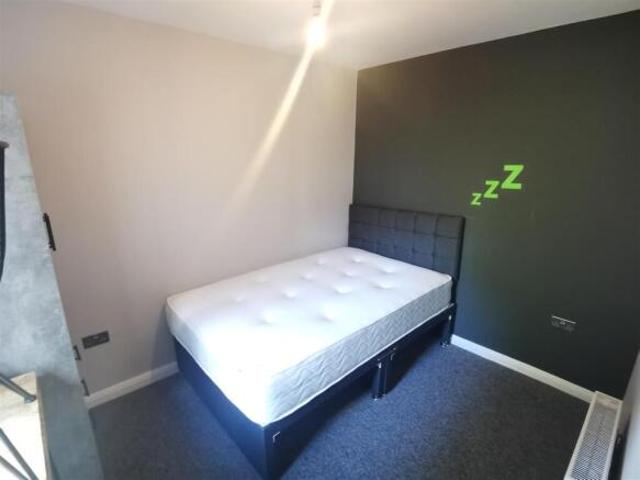 6 bedroom semi detached house for rent in Ringmer Road, Brighton, BN1