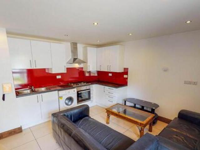 6 Bedroom Semi detached House For Rent In Southampton