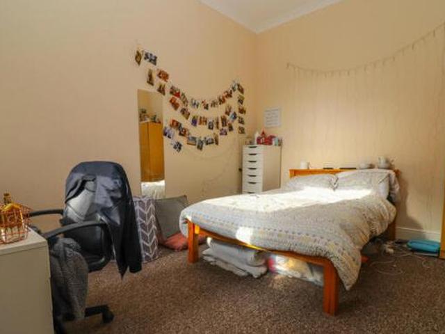 6 Bedroom Semi detached House For Rent In Southampton