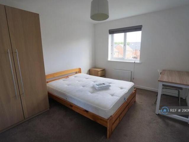 6 bedroom semi detached house for rent in Slade Baker Way, Bristol, BS16