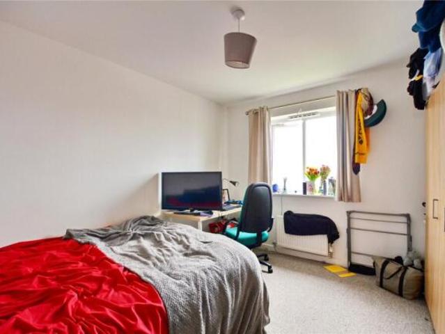 6 bedroom semi detached house for rent in Slade Baker Way, Bristol, Gloucestershire, BS16