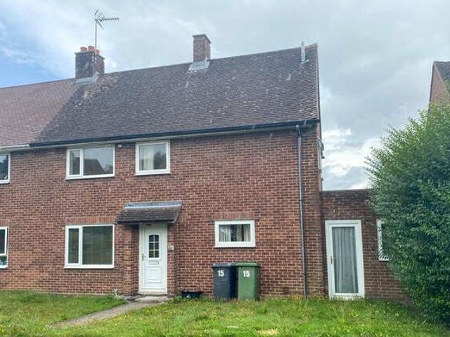 6 bedroom semidetached house for rent in Addison Close Winchester SO22