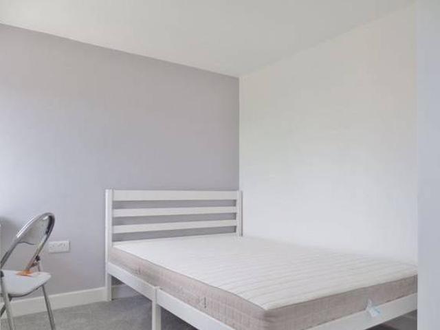6 bedroom semidetached house for rent in Fernhurst Crescent Brighton BN1