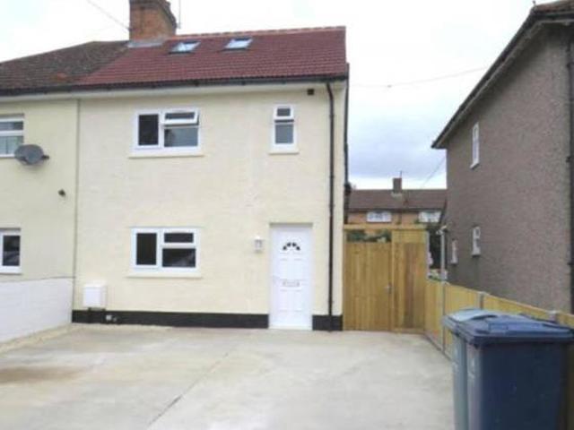 6 bedroom semidetached house for rent in Freelands Road Cowley OX4