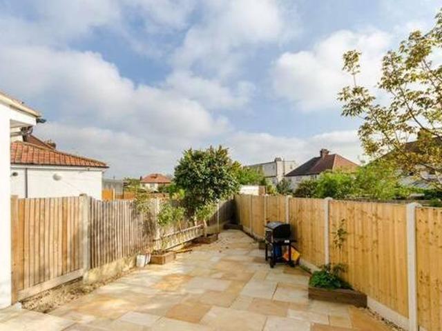 6 bedroom semidetached house for rent in Groveland Way New Malden KT3