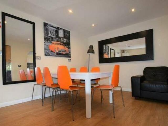 6 bedroom semidetached house for rent in 6 Bed Student Home Victoria Road CT1