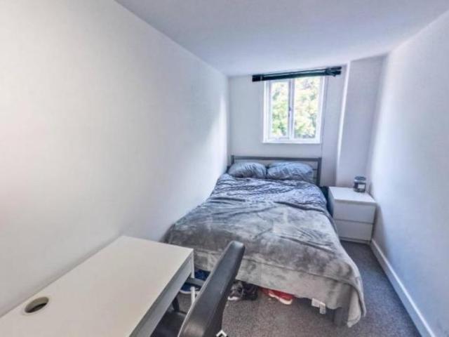 6 Bedroom Shared Living/roommate Birmingham Birmingham LS90563794