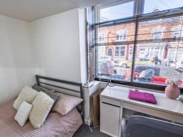 6 Bedroom Shared Living/roommate Birmingham Birmingham LS90563796