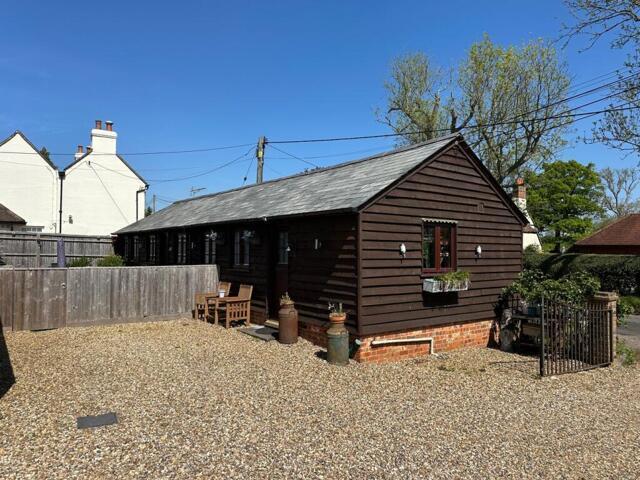 6 Bedroom Shared Living/roommate Hertfordshire Hertfordshire LS99029207