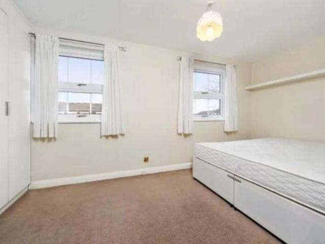 6 Bedroom Shared Living/roommate London London 98191602