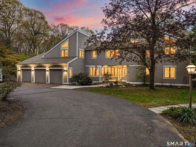6 bedroom, Shelton CT 06484 105124085