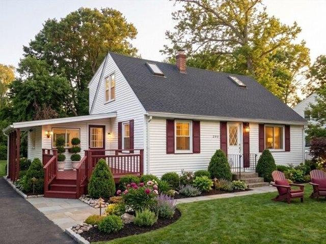 6 bedroom, Shrewsbury MA 01545 LS102777447