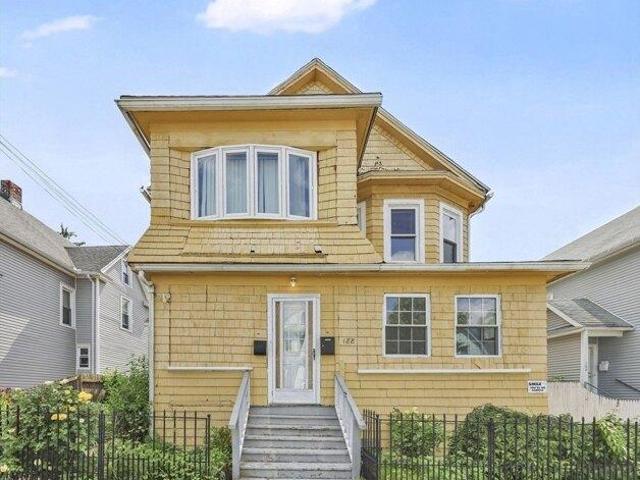 6 bedroom, Springfield MA 01108 104849414