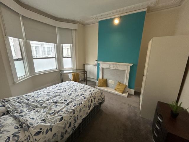 6 Bedroom Student House, Lewes Road