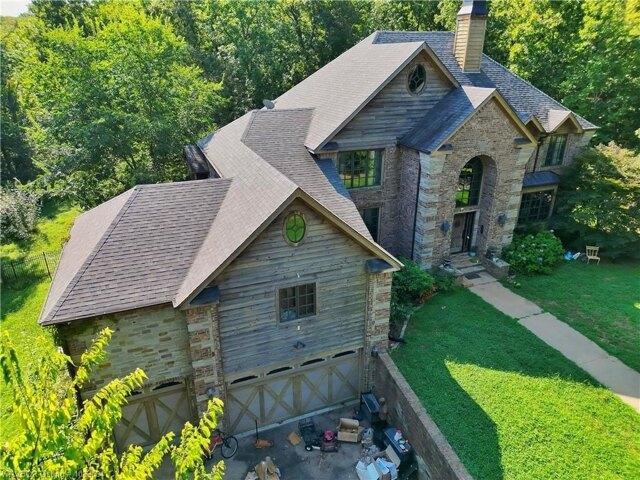 6 bedroom, Stilwell OK 74960 LS94284511