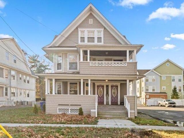 6 bedroom, Stratford CT 06615 104296021