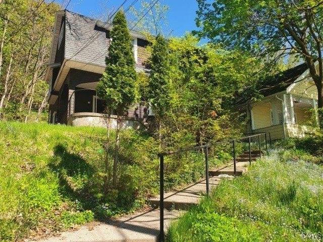 6 bedroom, Syracuse NY 13210 104907323