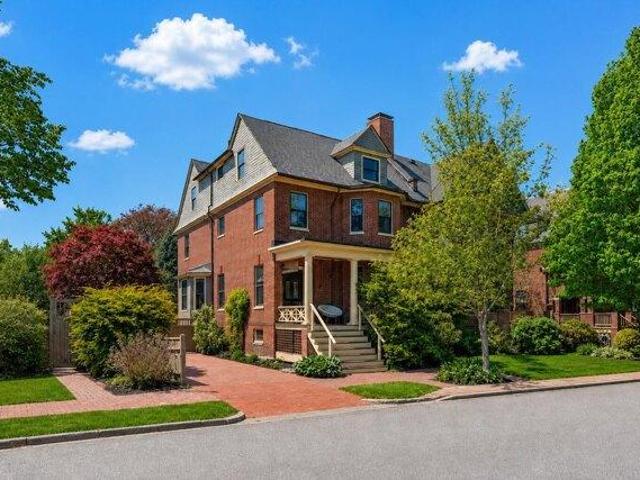 6 bedroom, Portland ME 04102 103069480